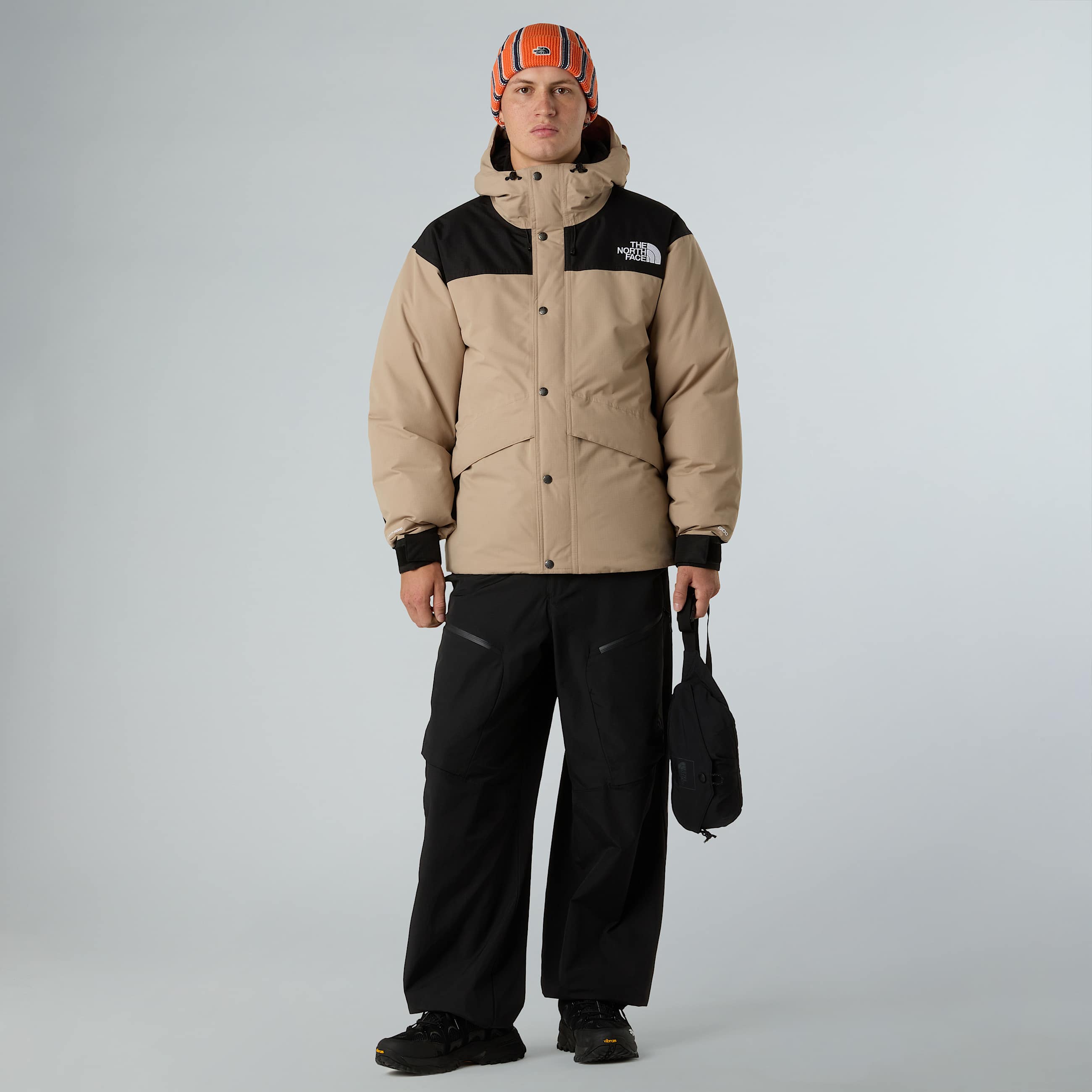 Unisex Mountain Down Jacket | The North Face UK