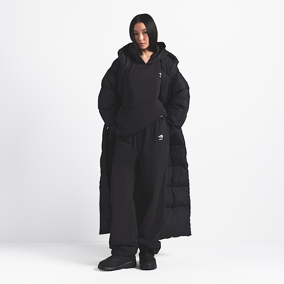 Women's The North Face X SKIMS Nuptse Wrap Parka | The North Face UK